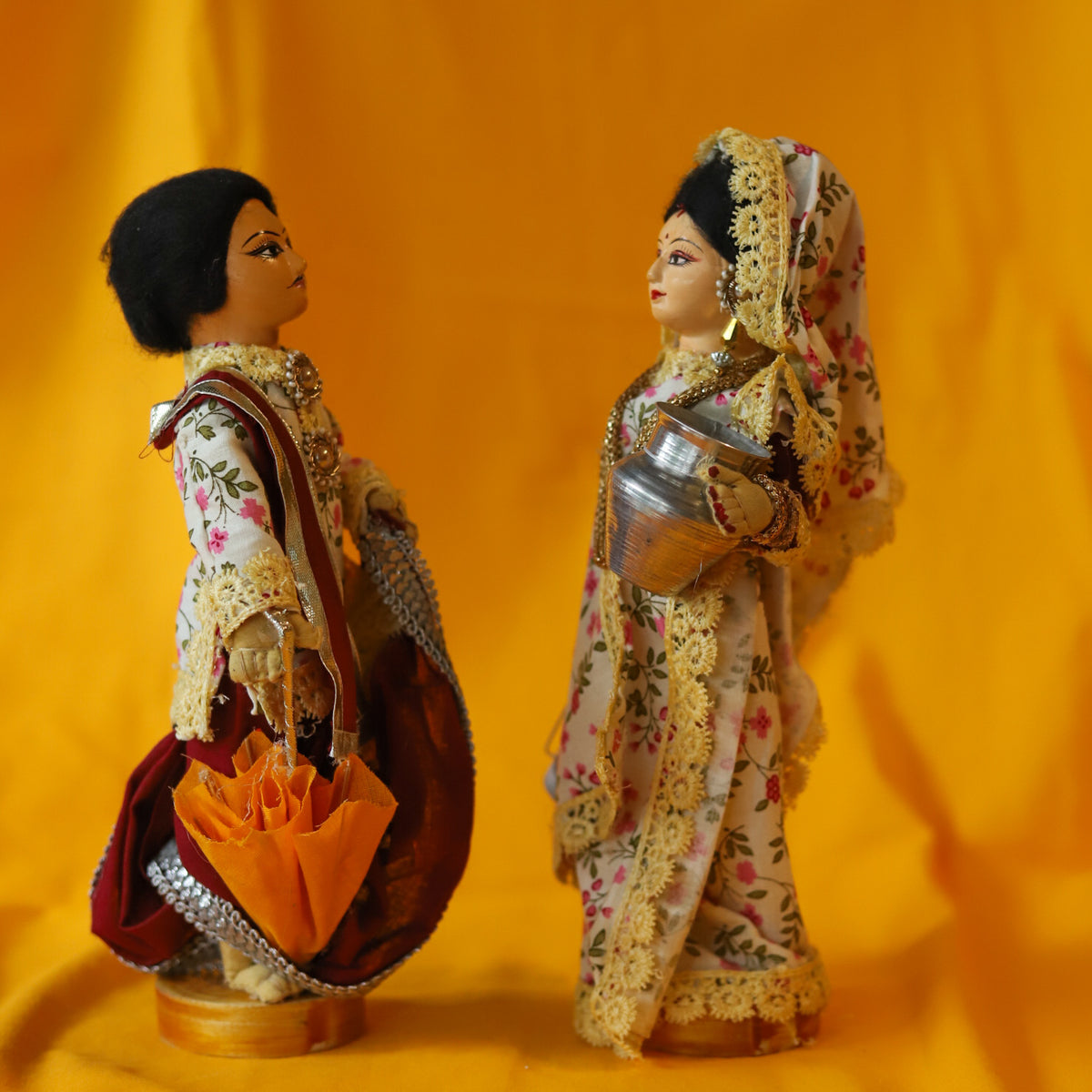 Handcrafted Bengali Rural Couple Dolls – BONGONIKETAN